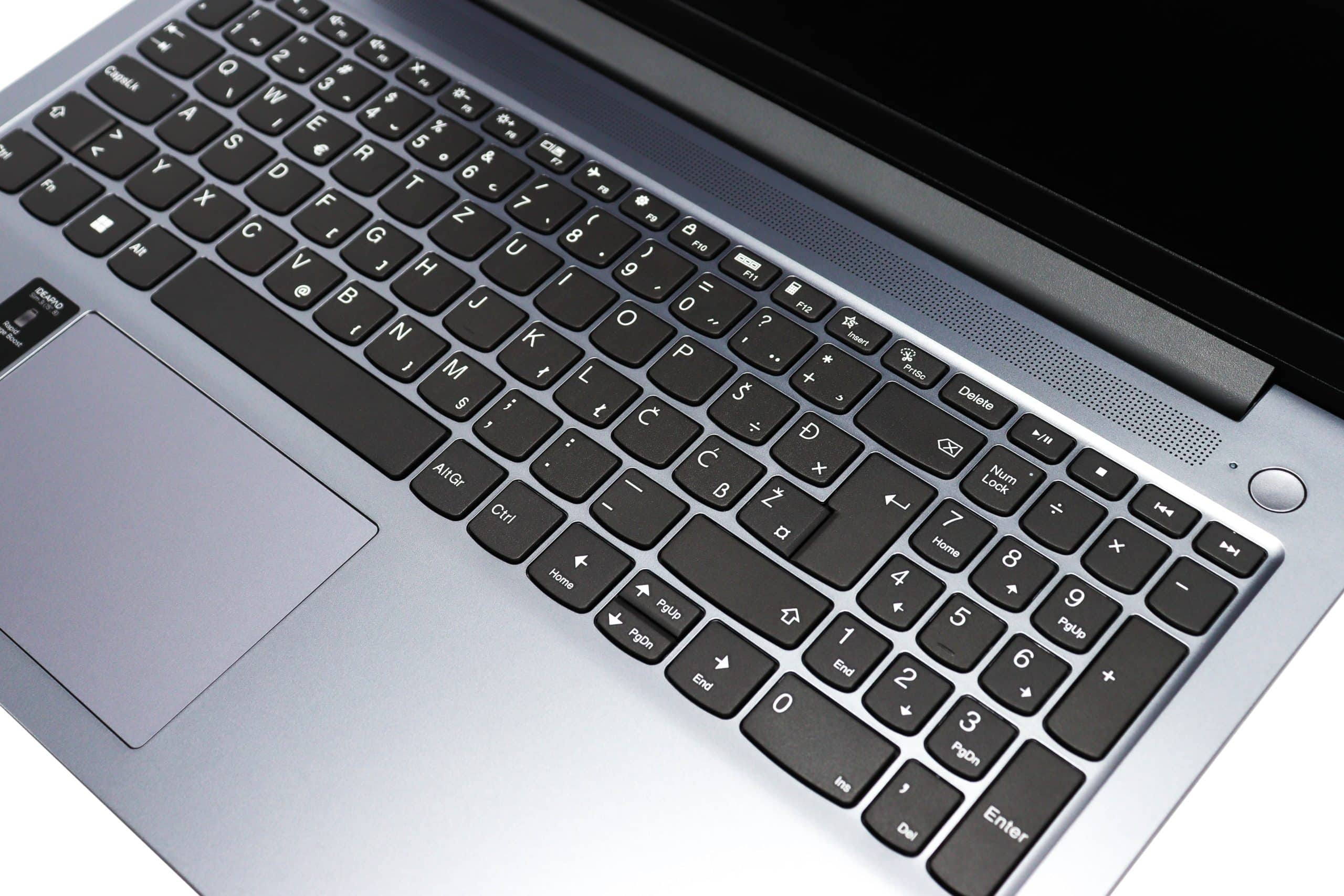 Laptop Lenovo IdeaPad Slim 3 15IAH8 i5-12450h 512GB SSD 16GB DDR5 15,6 ...